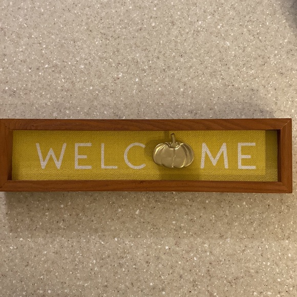 Holiday | Welcome Pumpkin Fall Sign | Poshmark